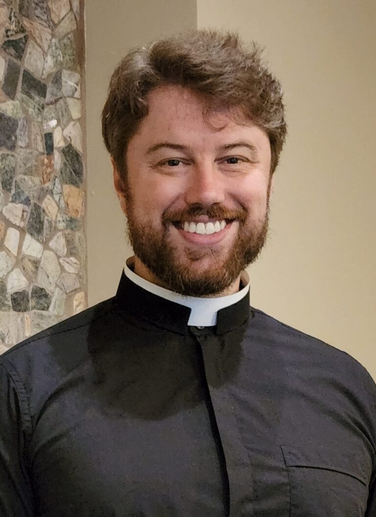 Rosaries for Our Clergy – St. Benedict